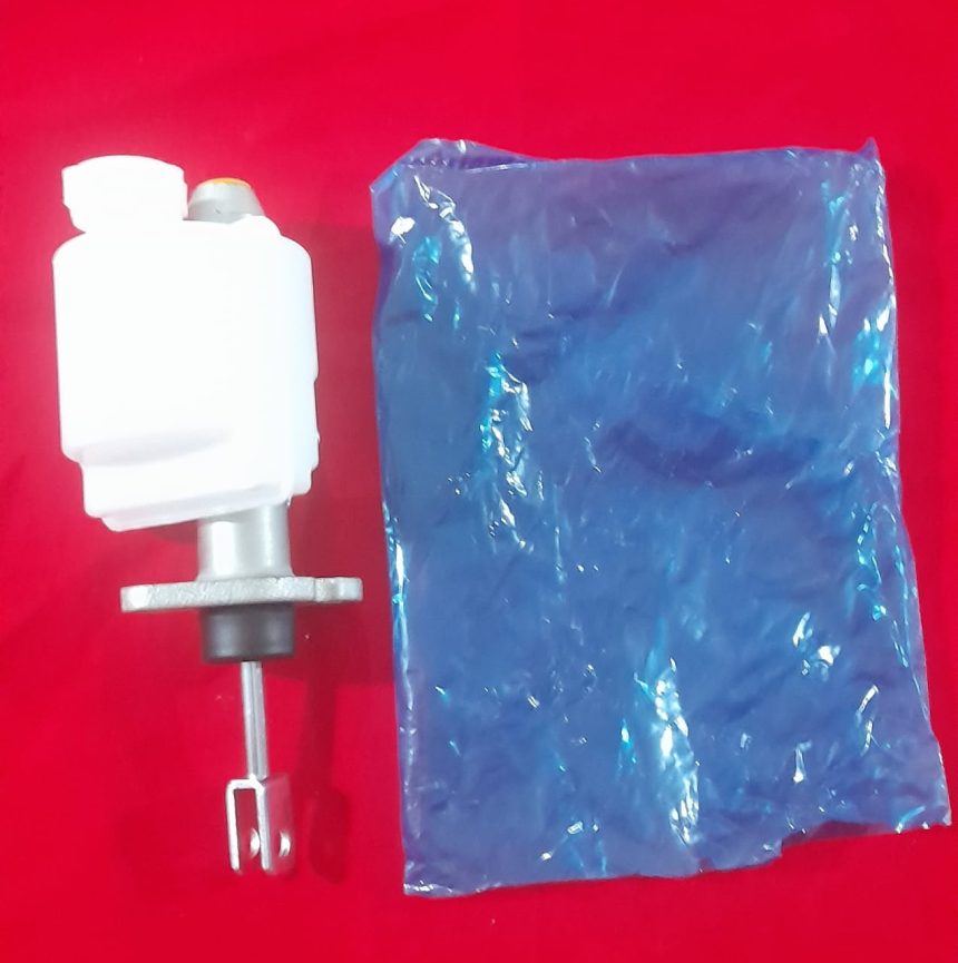 Clutch Master Cylinder Plastic Tank – InnovONE MINI Spares